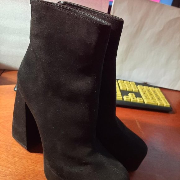 Anne Klein | Shoes | New Anne Klein Adonna Flared Heel Bootie Black ...